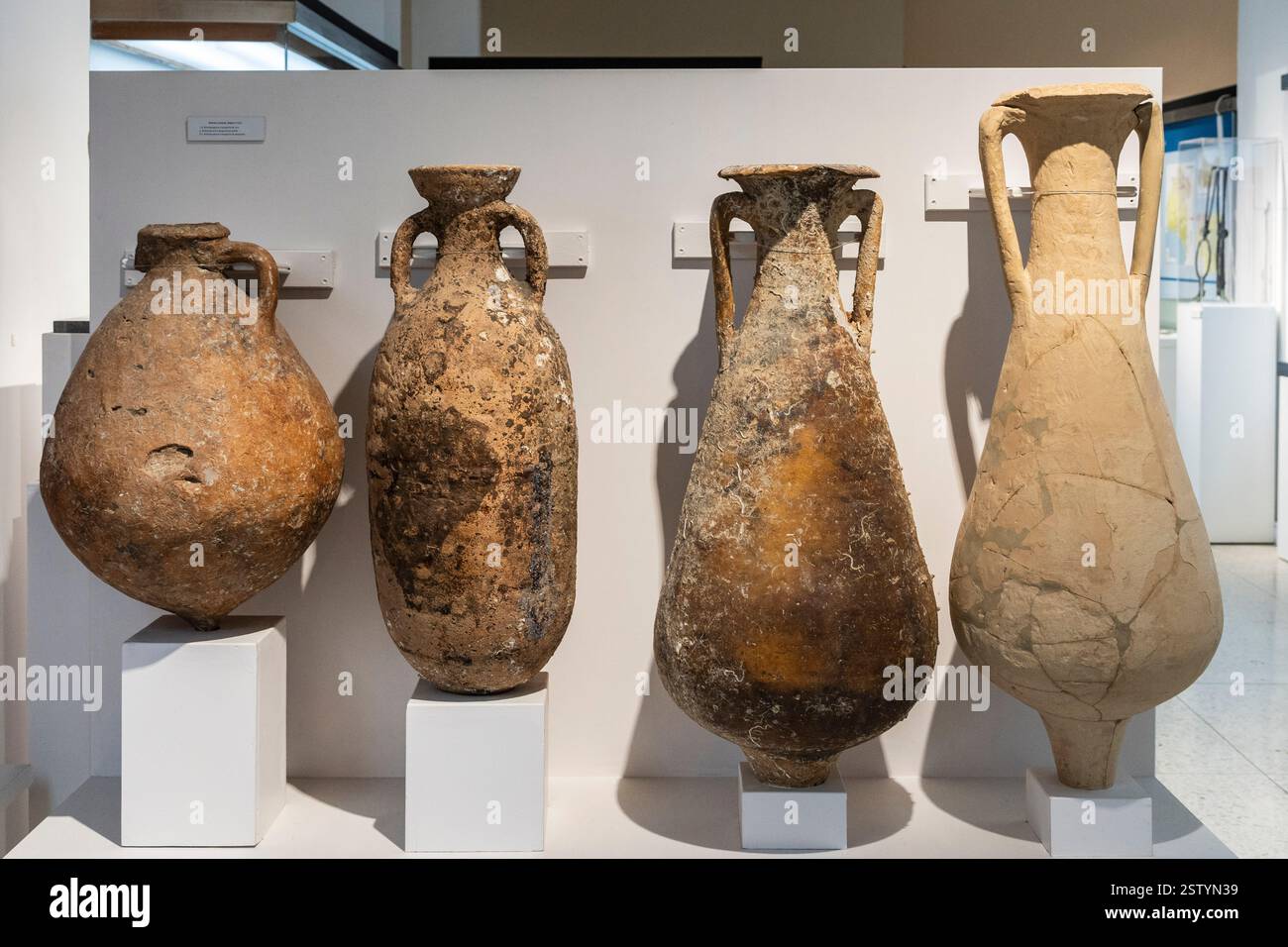 Roman amphorae to transport wine Stock Photo - Alamy