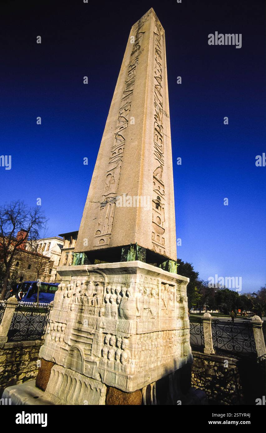 Obelisk of theodosius 1450a c gardens hypodrome esplanade sutanahmet ...