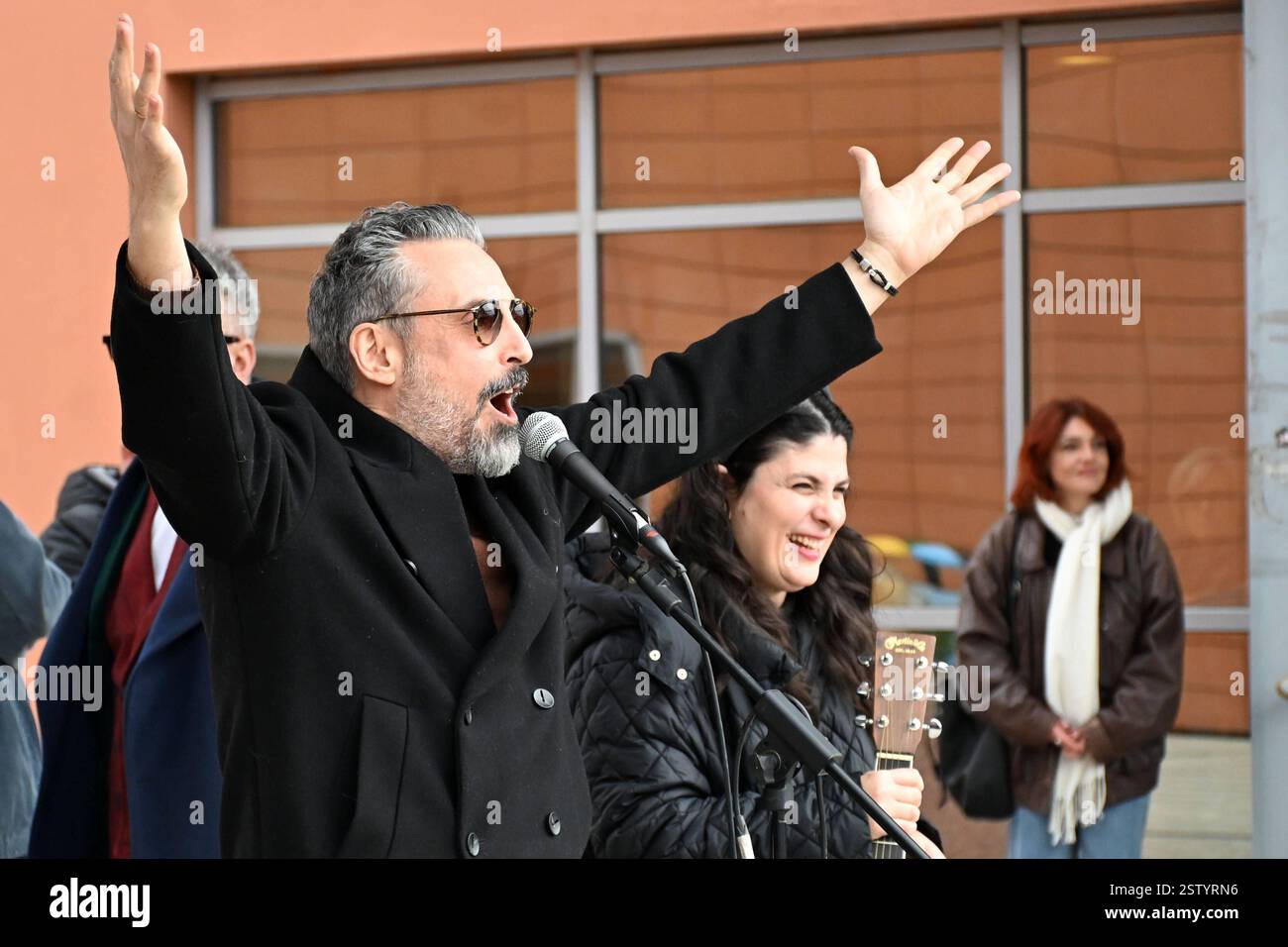 Italian singer Music Concert - Brunori Sas e Restanza day Italian ...