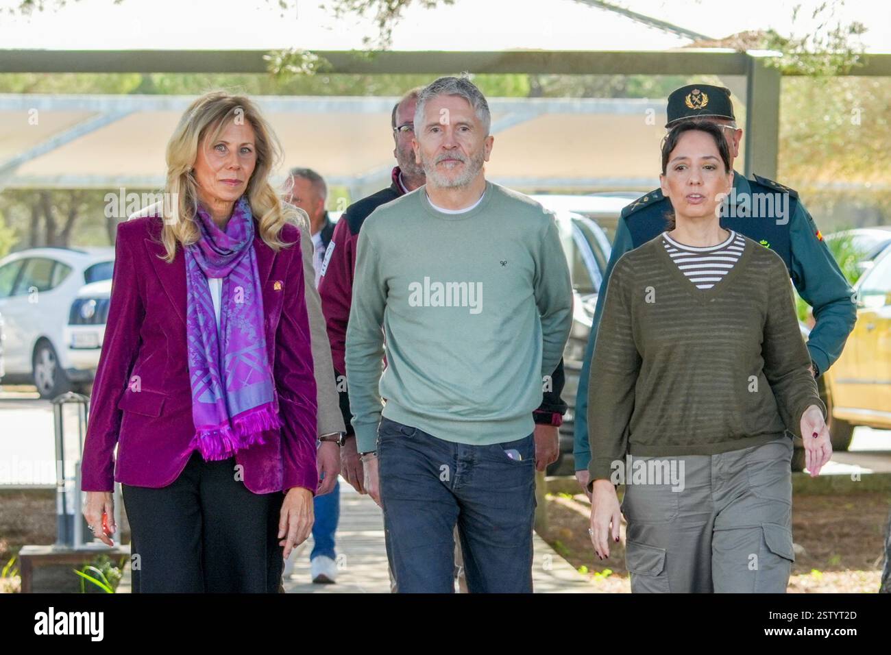 The Minister of the Interior, Fernando Grande-Marlaska (c) on his ...