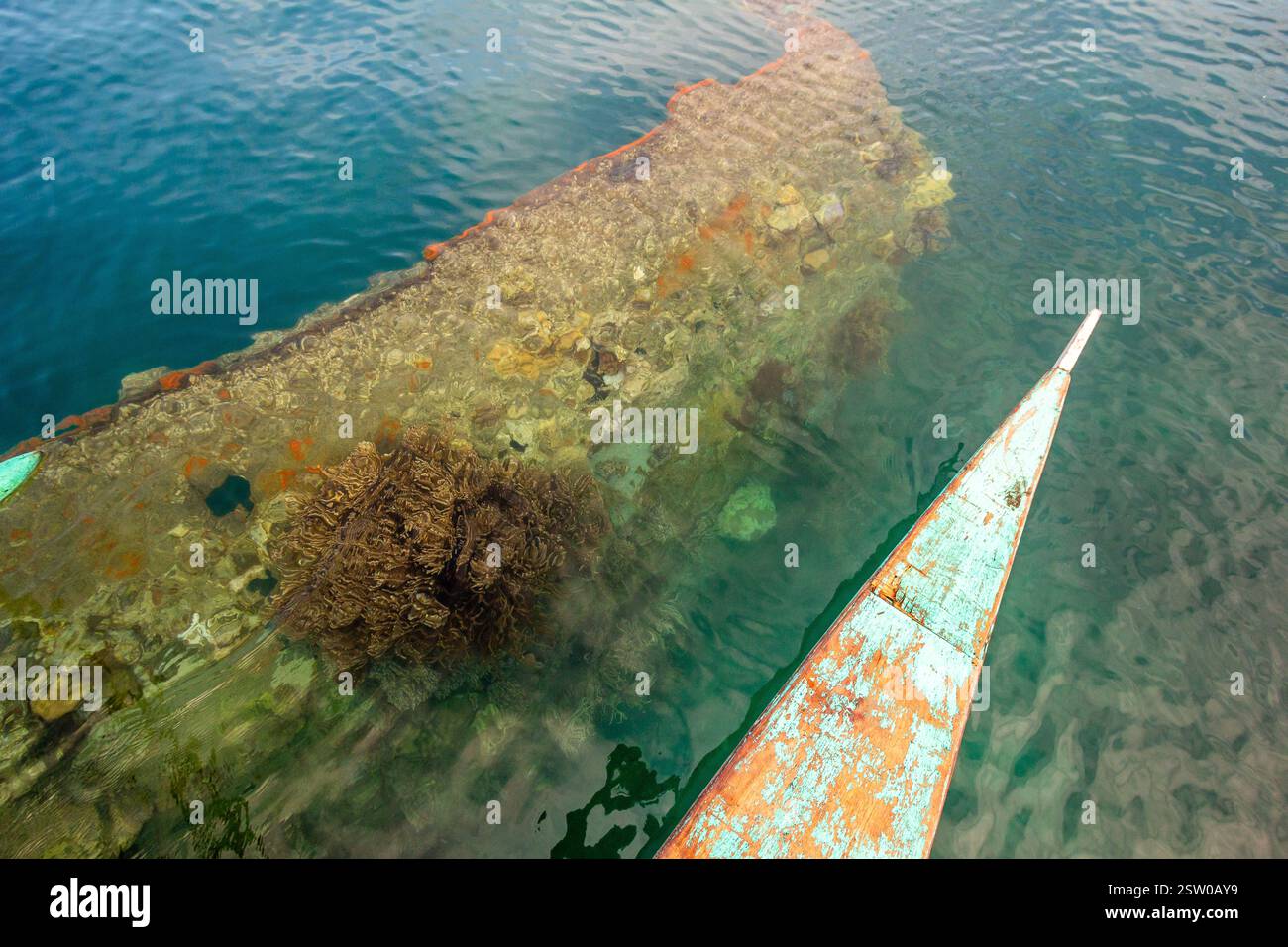 Underwater photography sunken ship wreck hi-res stock photography and ...