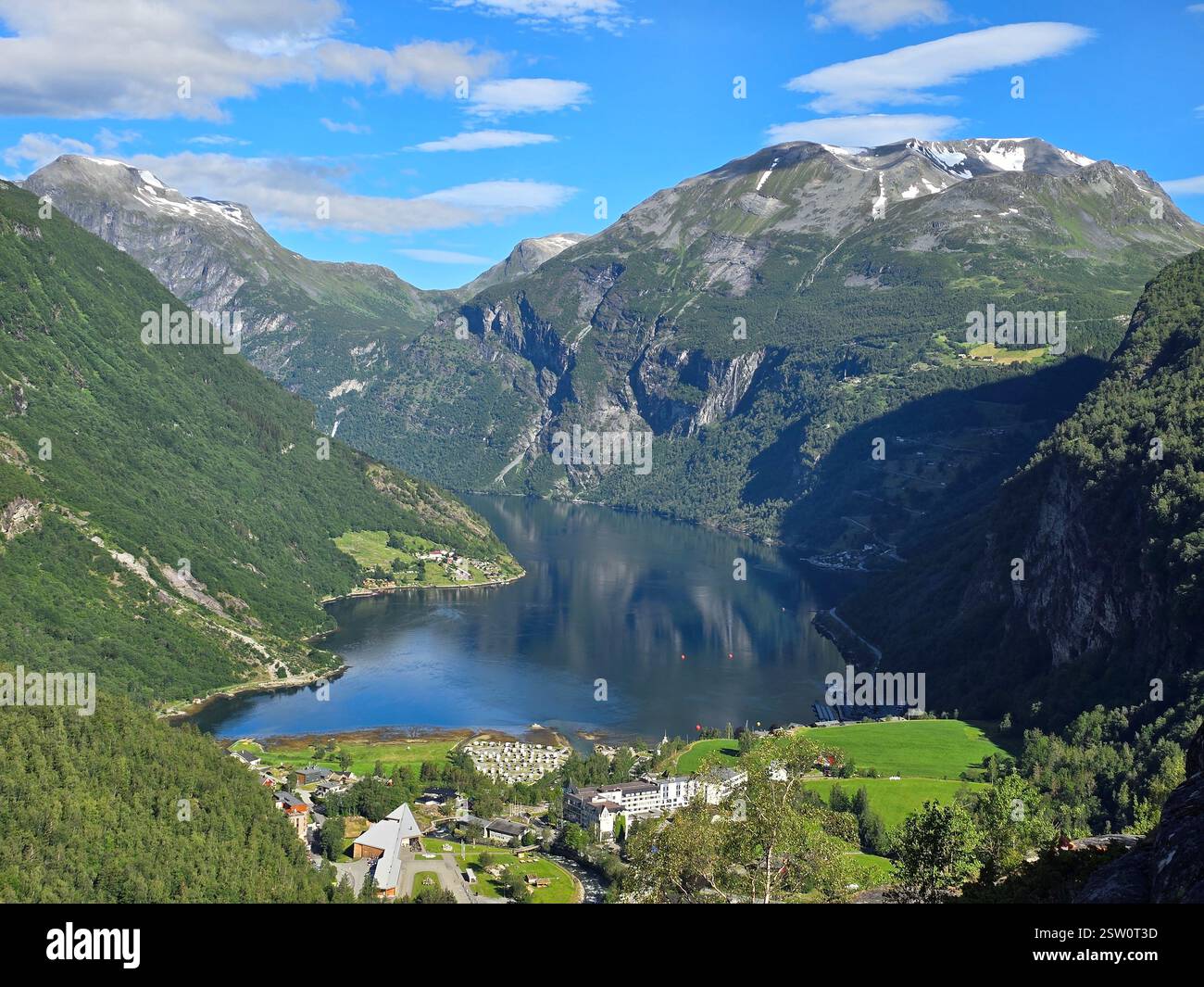 Forests valleys snow capped peaks hi-res stock photography and images ...