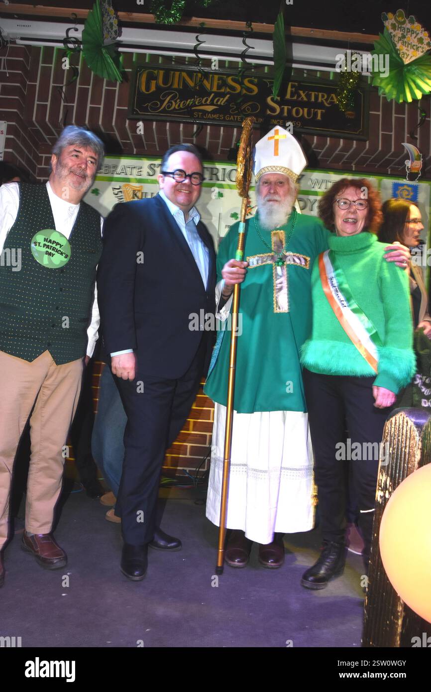 Paul Daly Mitbegruender, Musiker Clemens Baumgaertner ...