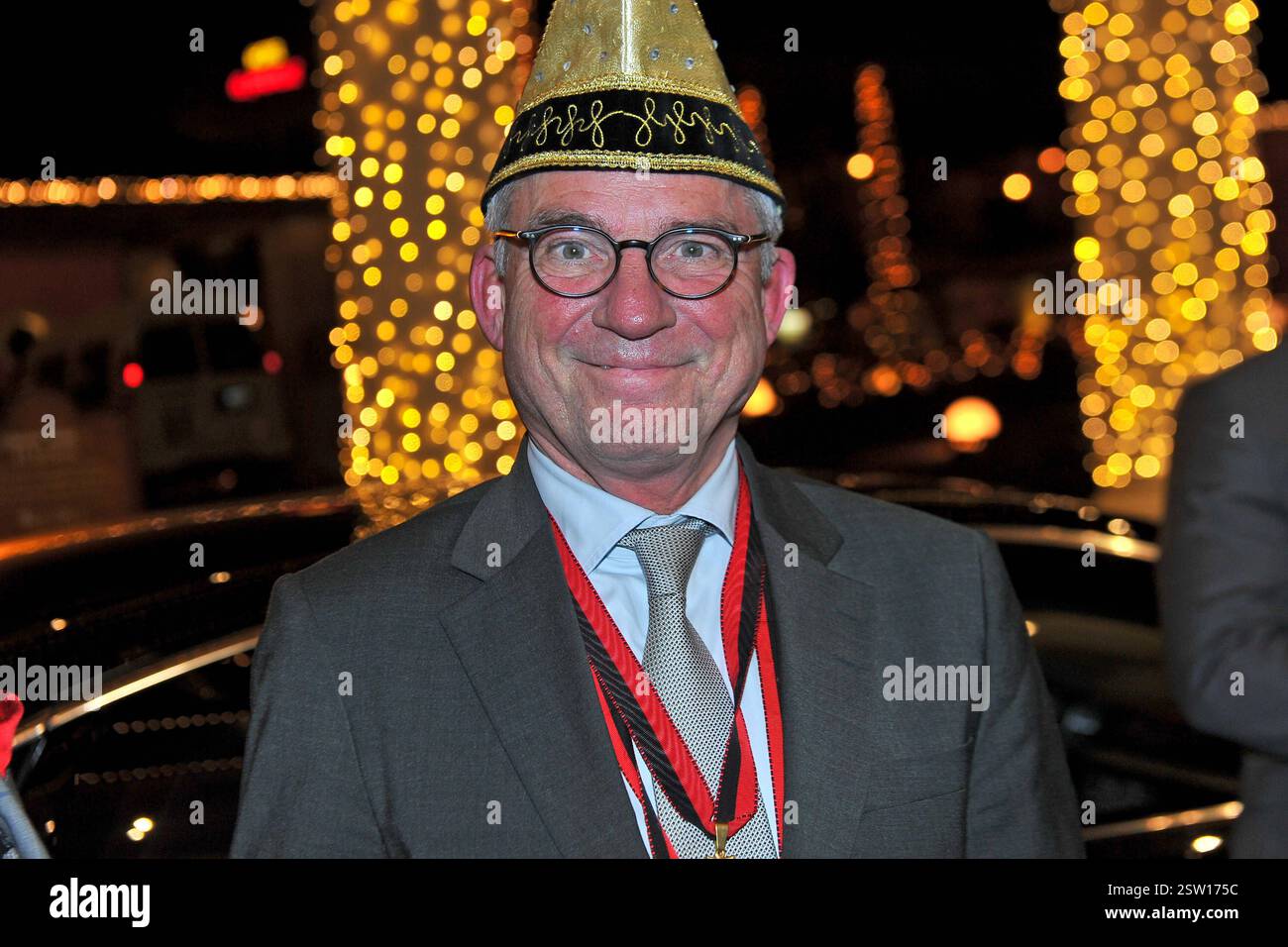 Verleihung der goldenen Narrenschelle. Thomas Strobl anläßlich der ...