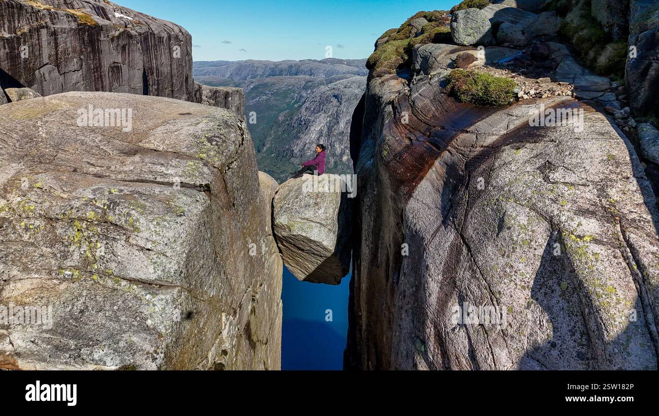 Surrounded by breathtaking fjord views kjerag hi-res stock photography ...