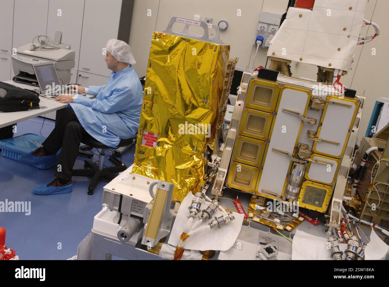 Esa spazio hi-res stock photography and images - Alamy