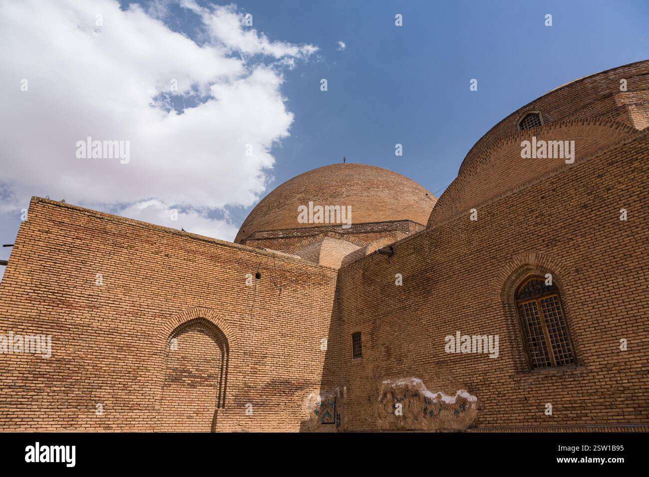 Mosque in tabriz hi-res stock photography and images - Alamy