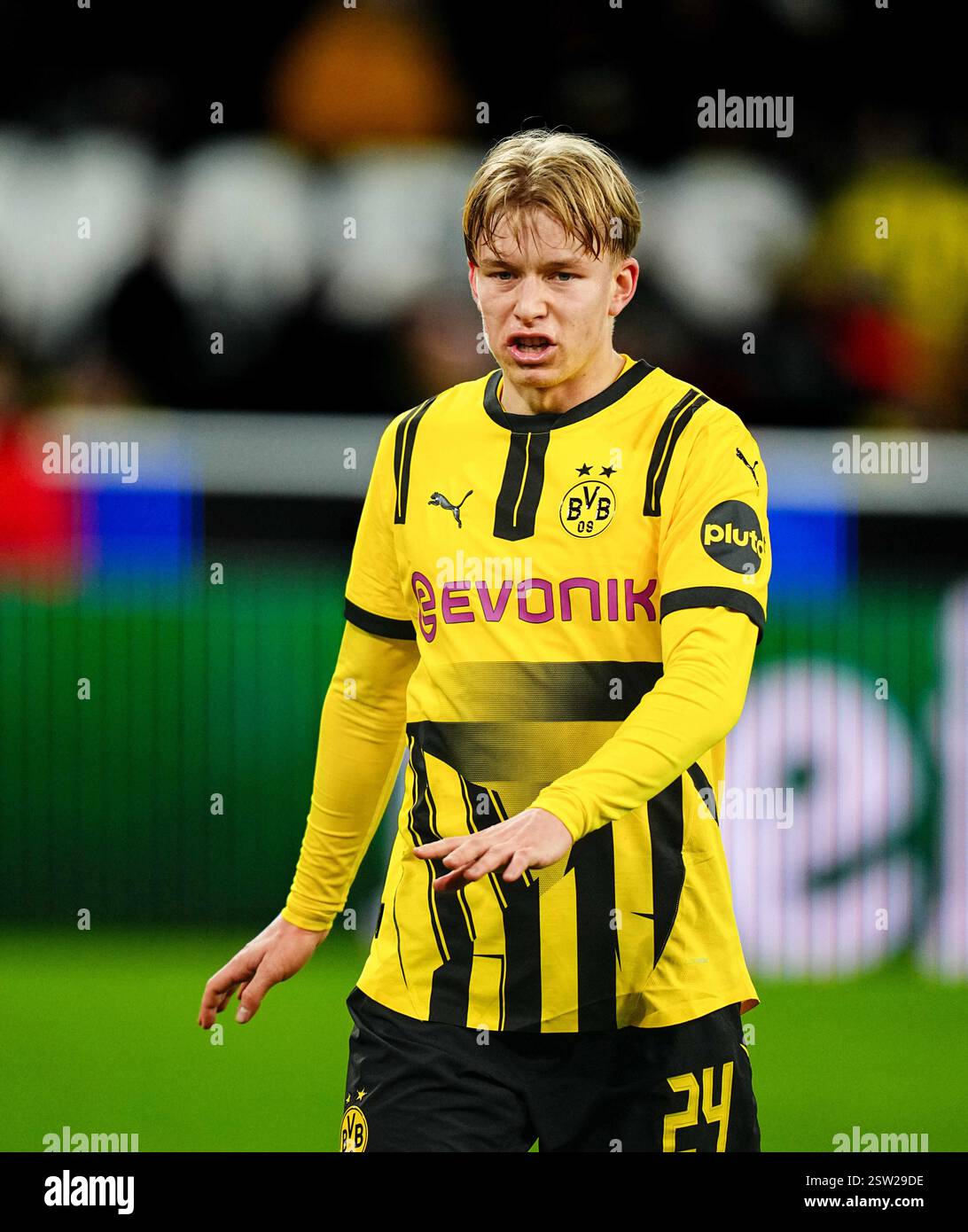Signal Luna Park, Dortmund, Germany. 19th Feb, 2025. Daniel Svensson of Borussia Dortmund looks ...