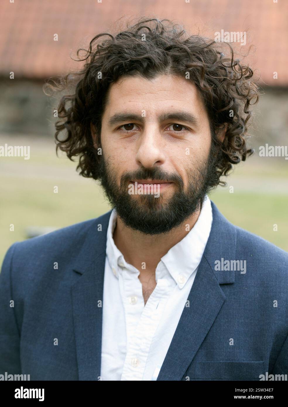 JOSE GONZALES Swedish Indie folk singer-songwriter from Gothenburg ...