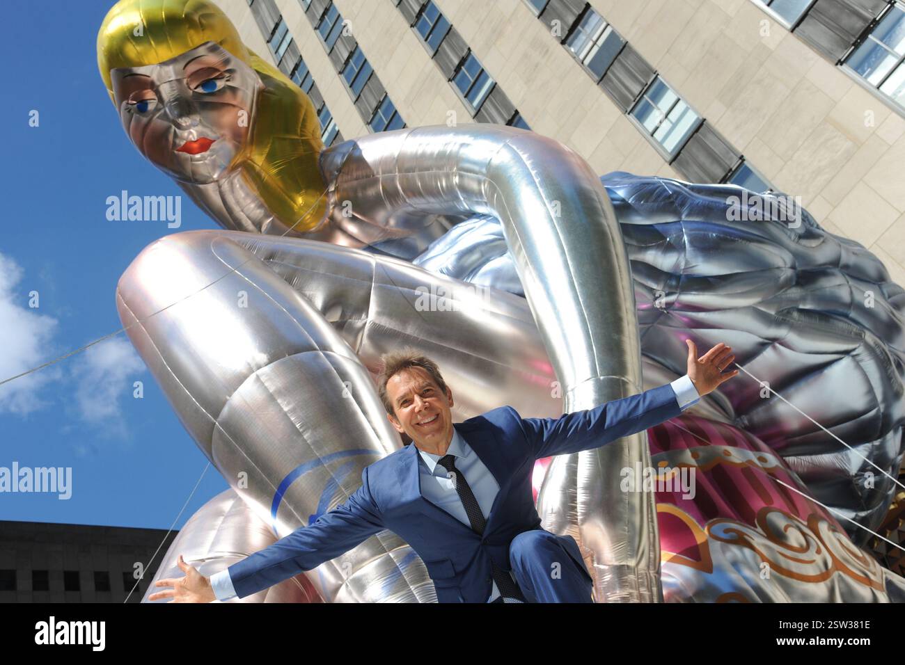 Artist Jeff Koons unveiled his 45 foot tall inflatable sculpture ...