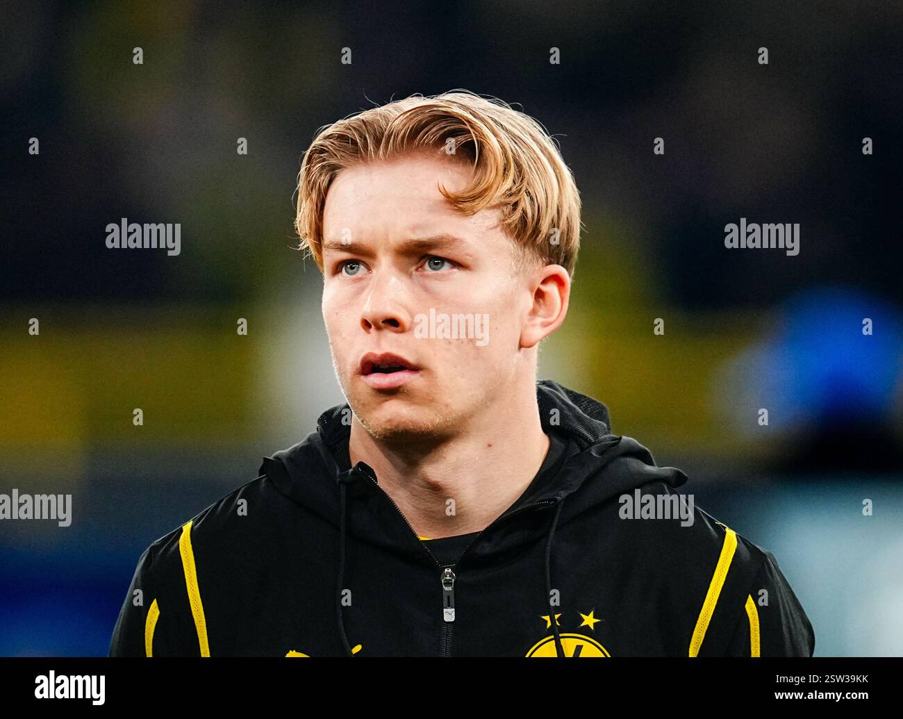 Dortmund, Germany. 19th Feb, 2025. February 19 2025: Daniel Svensson of Borussia Dortmund looks ...
