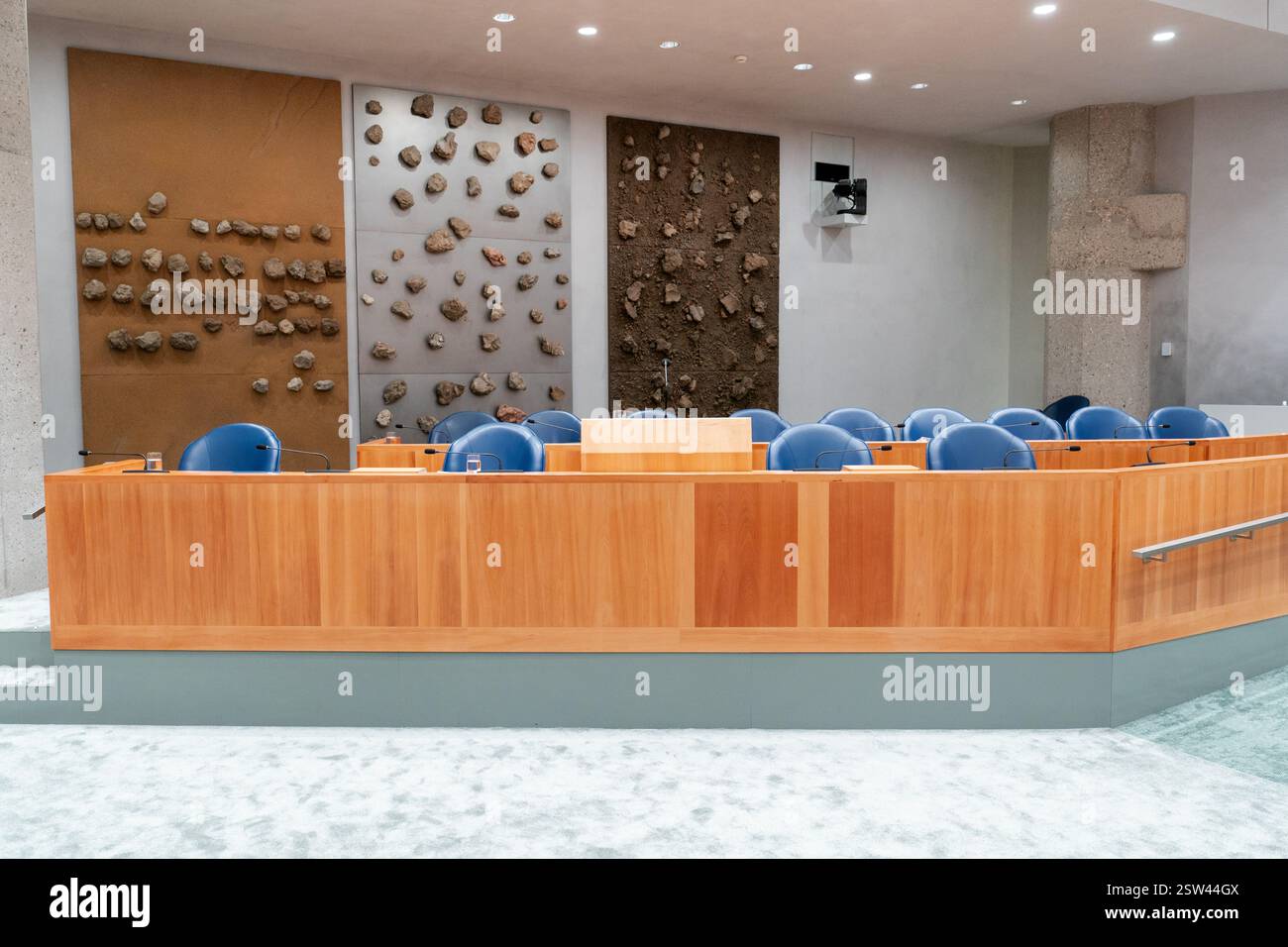 Den Haag, Netherlands. 19th Feb, 2025. DEN HAAG, NETHERLANDS - FEBRUARY ...