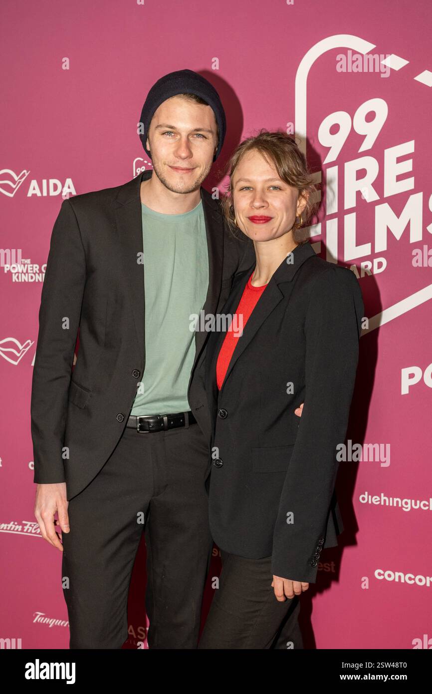 Richard Kreutz und Anna Bachmann beim 99Fire Films Award während der ...