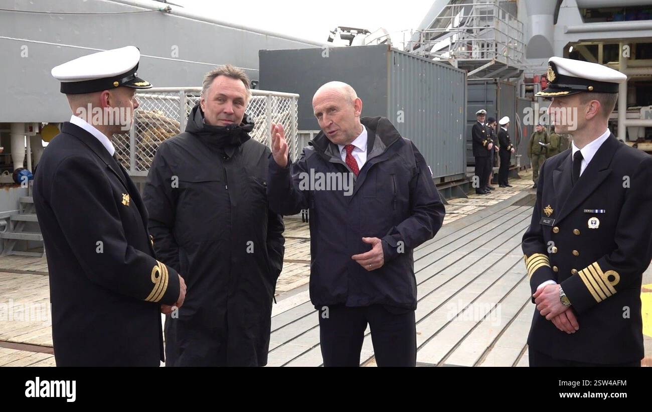 Healey defence secretary ship hi-res stock photography and images - Alamy