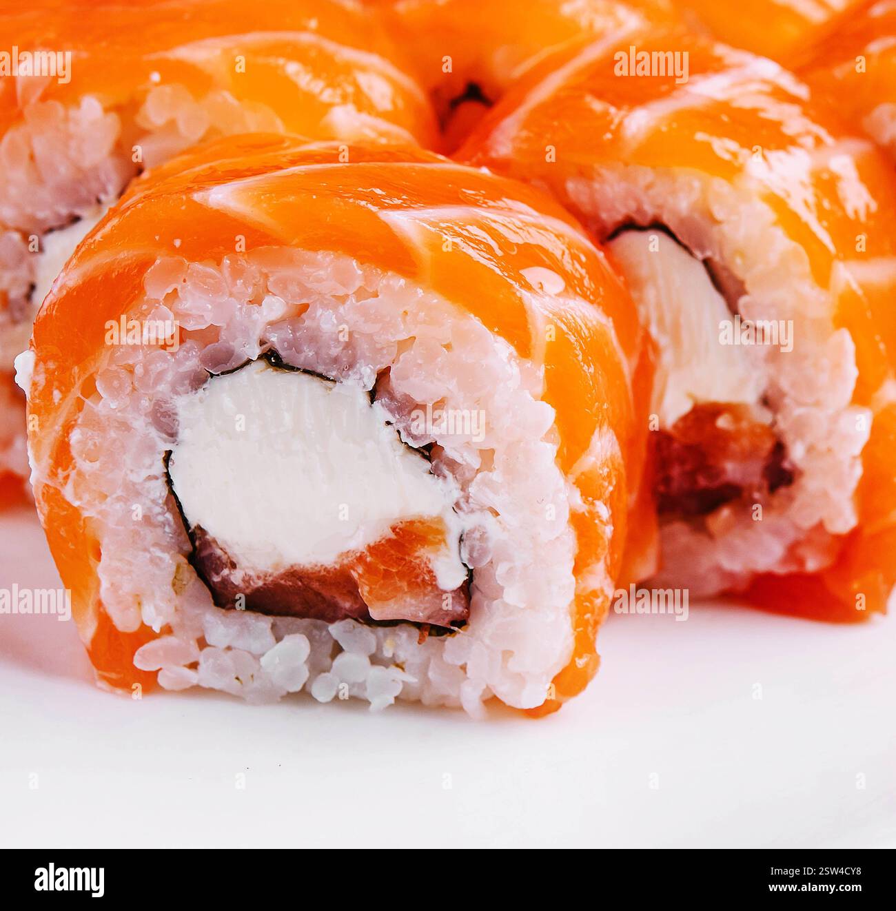 Avocado sushi rolle hi-res stock photography and images - Alamy