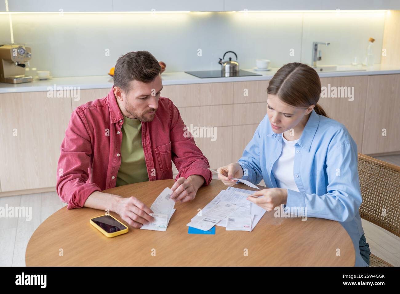 Sorting out papers hi-res stock photography and images - Alamy