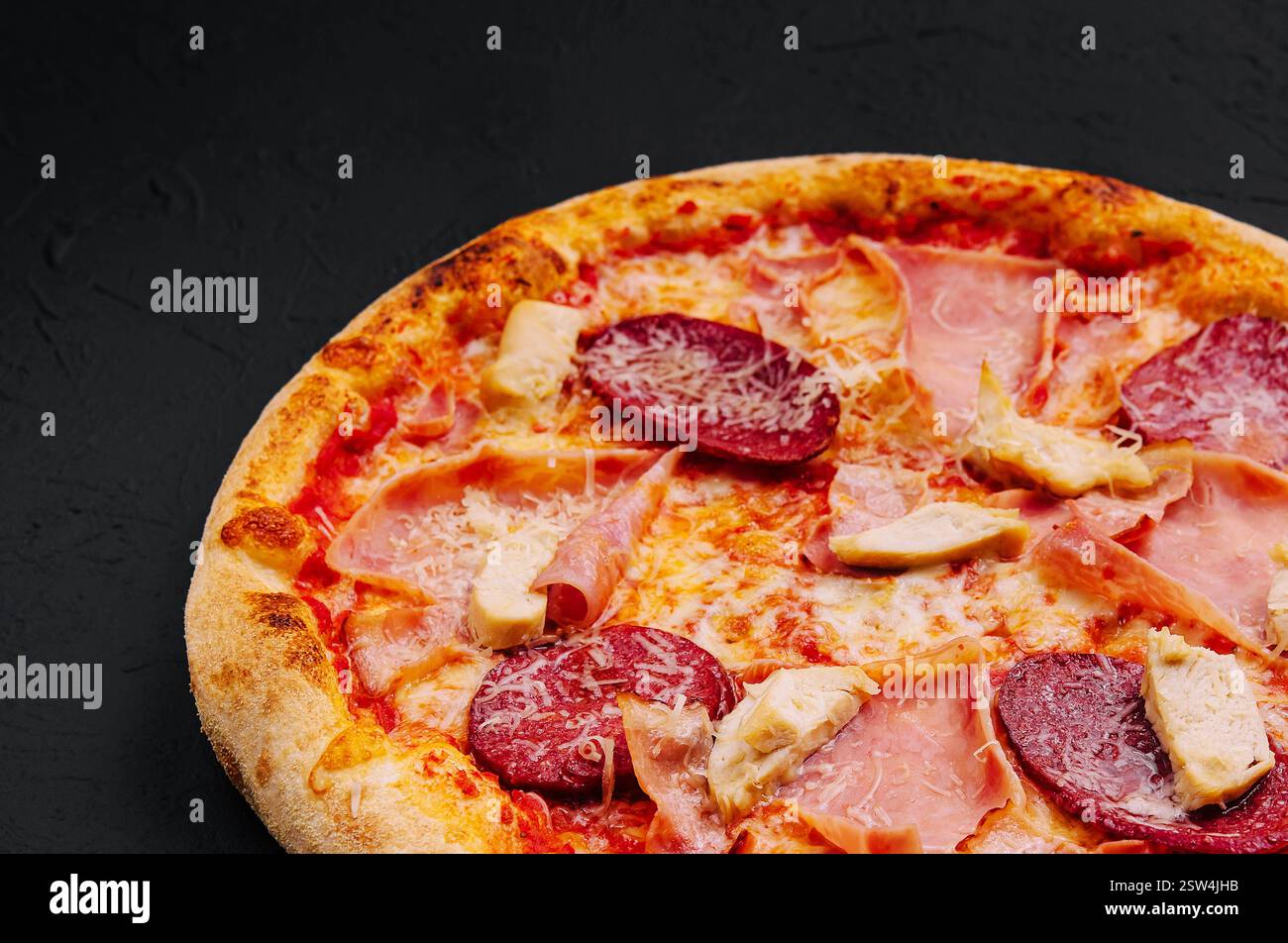 Pepperoni Pizza with Mozzarella cheese, salami, ham Stock Photo - Alamy