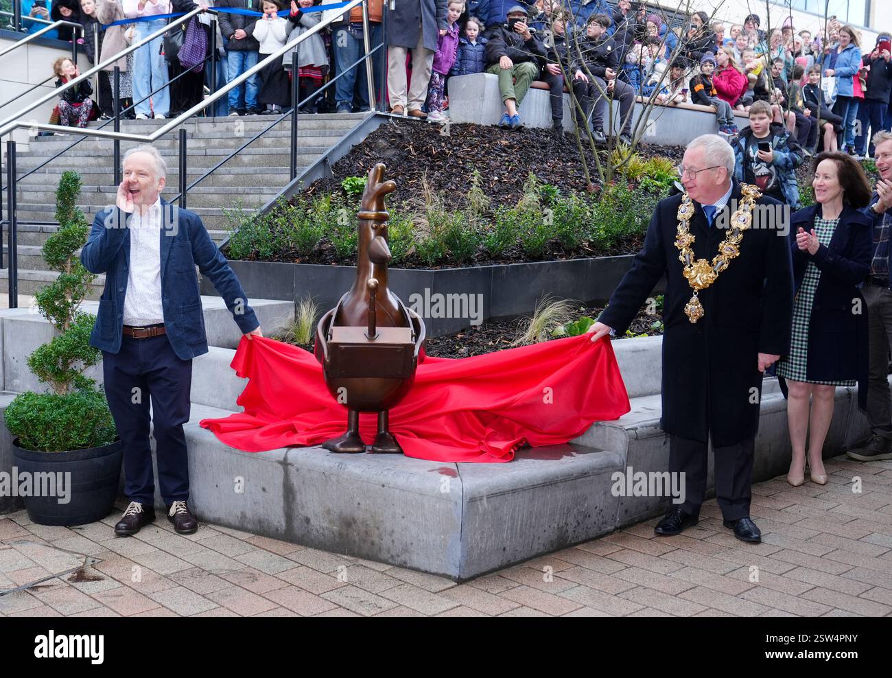 Wallace and Gromit creator Nick Park and the Mayor of Preston ...