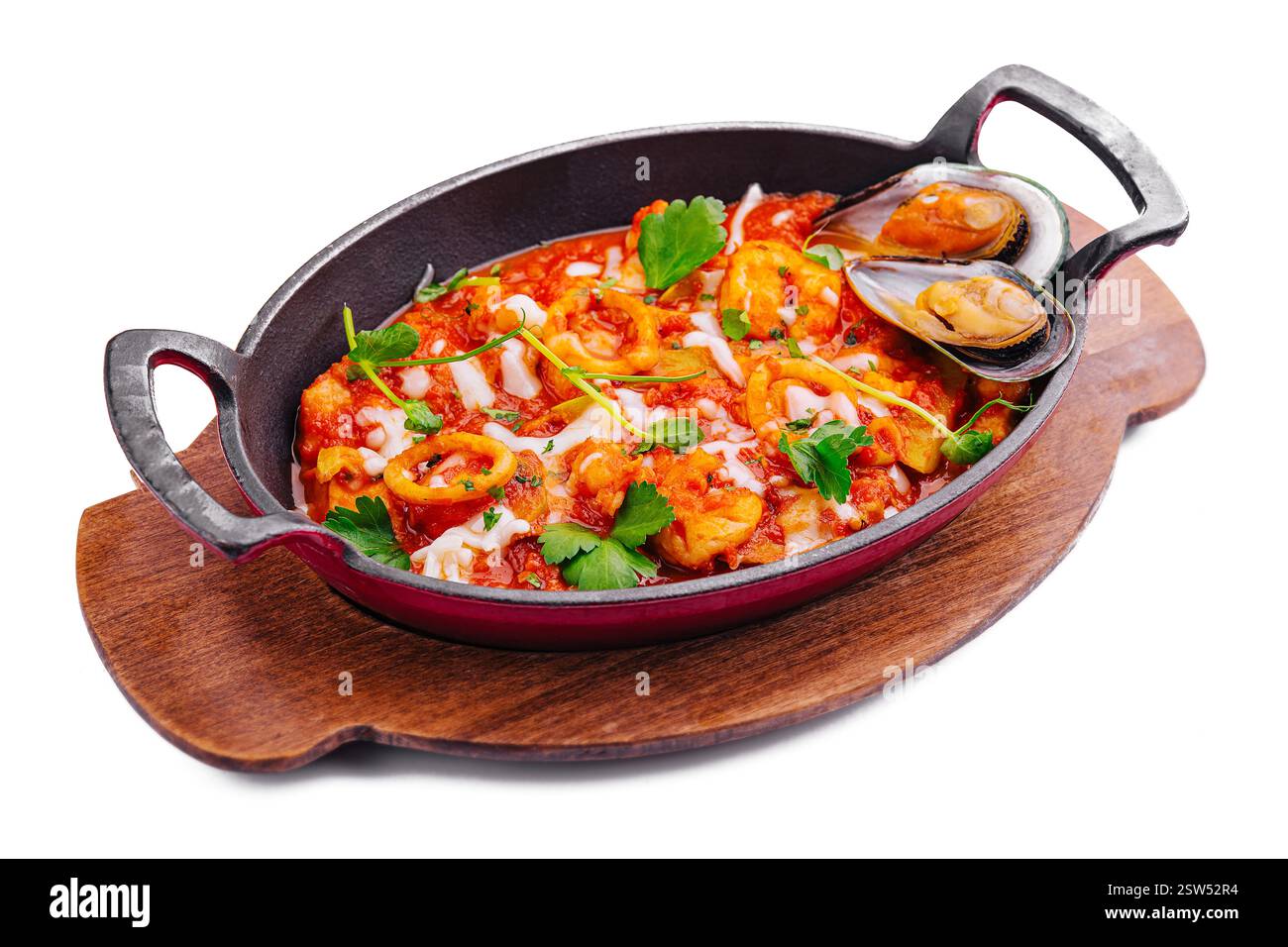 Serving seafood herbs in restaurant hi-res stock photography and images ...