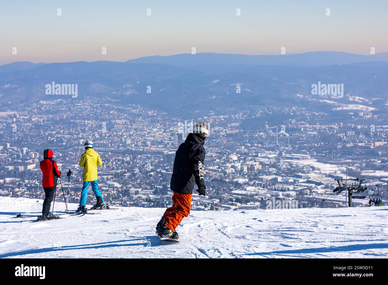 Liberec, Czech Republic. 20th Feb, 2025. People enjoy winter sports in ...