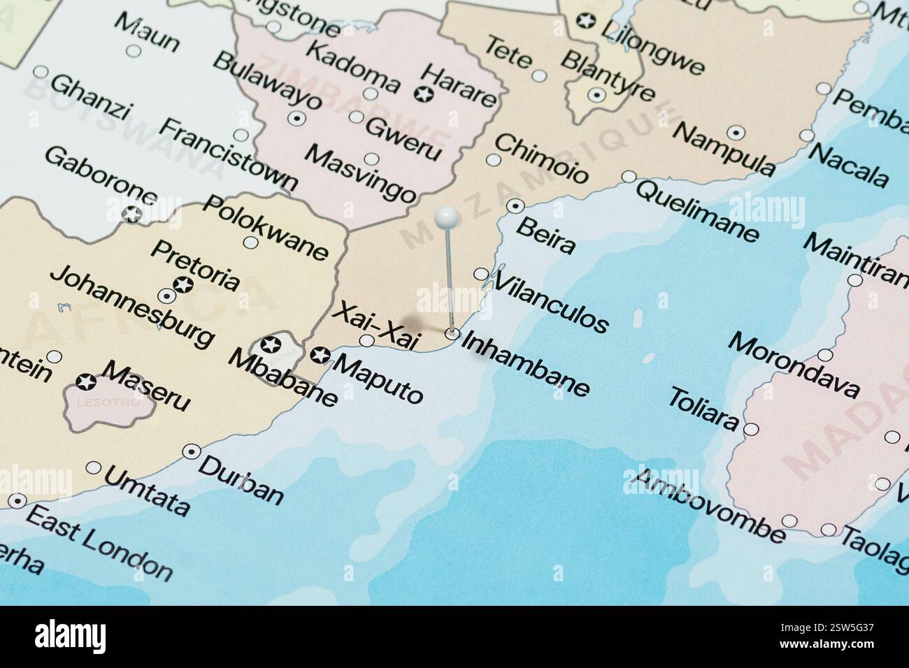 Inhambane location continent hi-res stock photography and images - Alamy