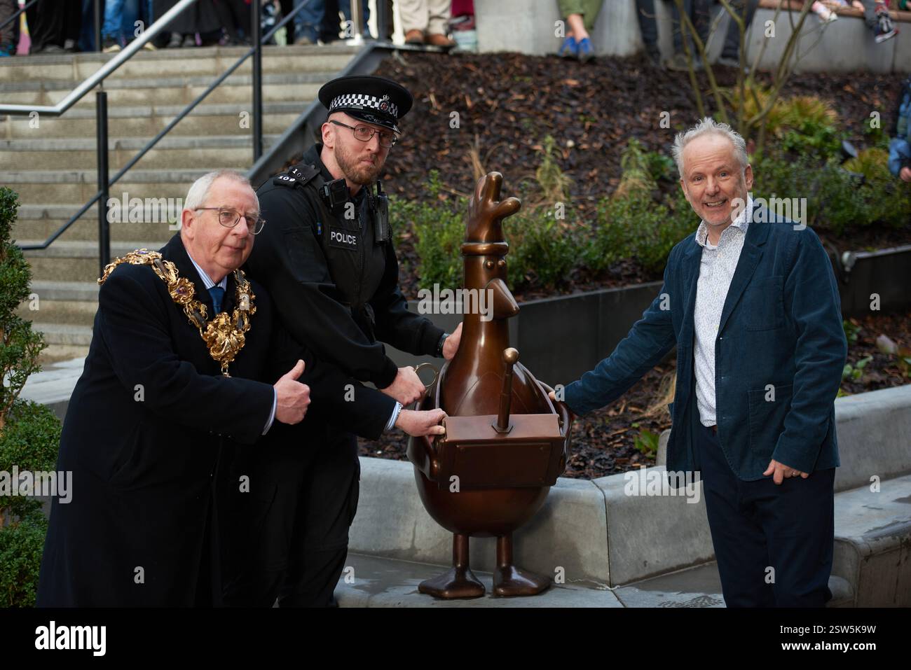 Preston, Lancashire, UK. 20th February, 2025. Hundreds of people turn ...