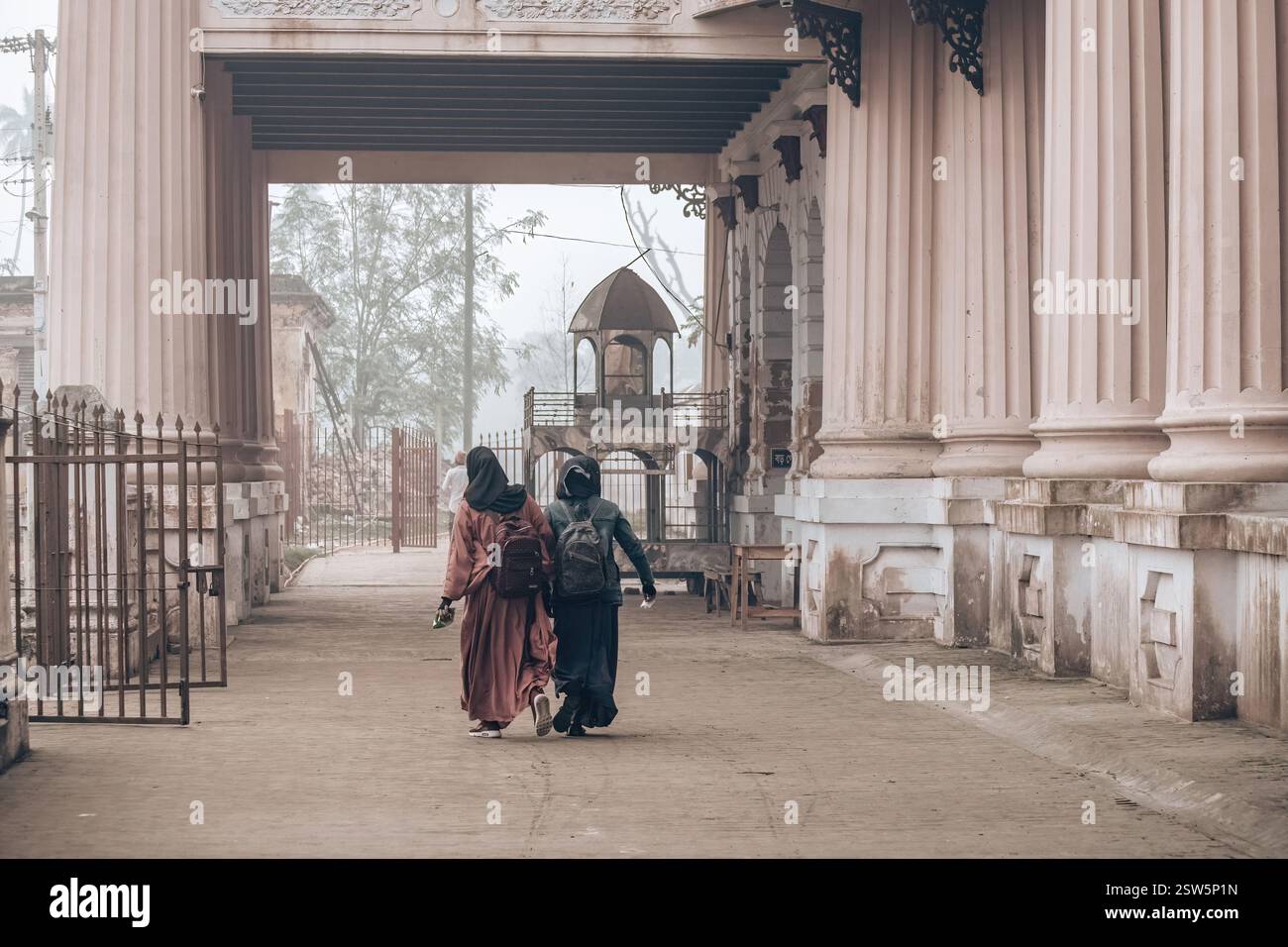 Details of Puthia Rajbari Palace in Puthia of Bangladesh Stock Photo ...