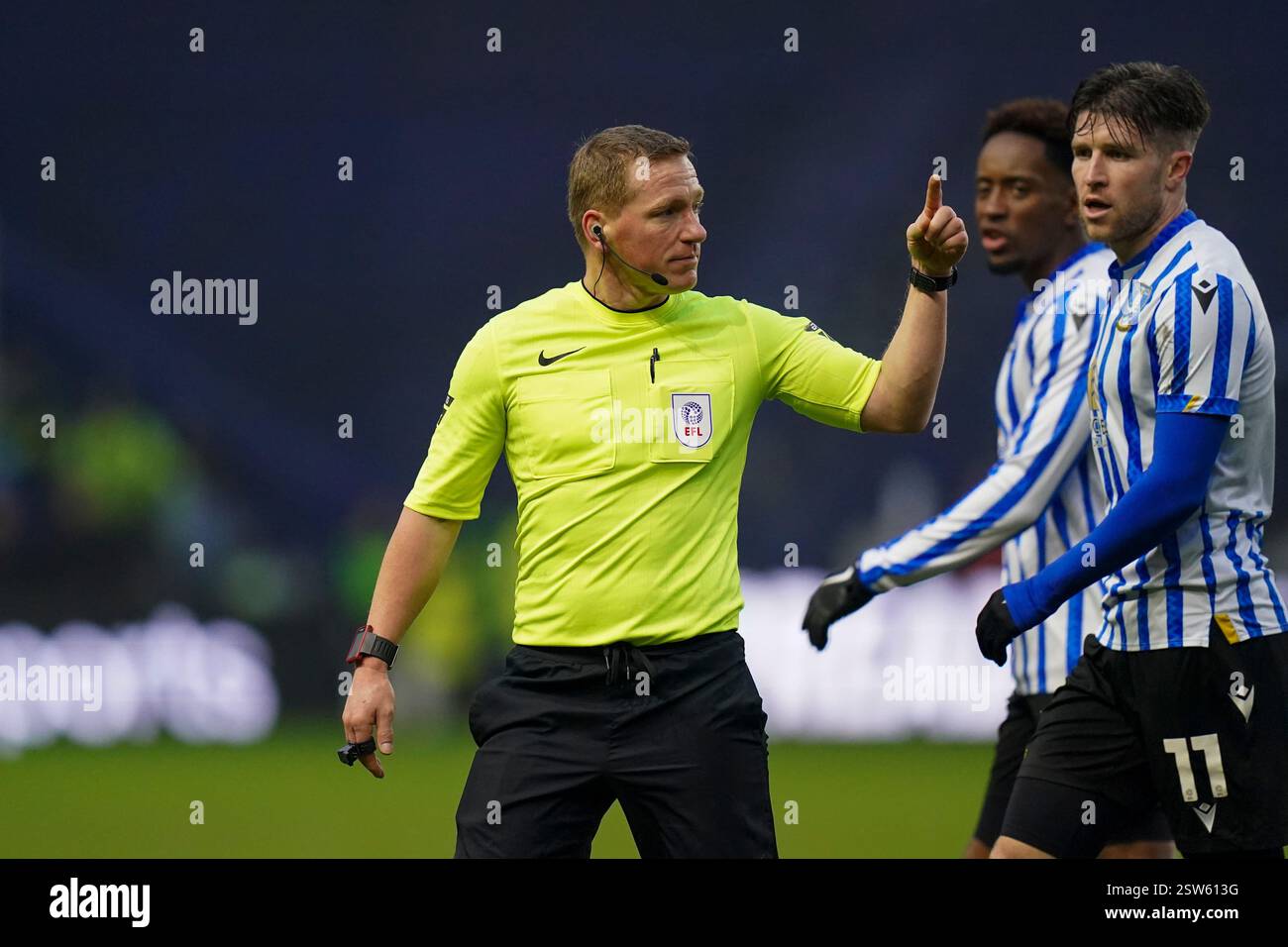 Sheffield, UK. 15th Feb, 2025. Referee John Busby during the Sheffield ...