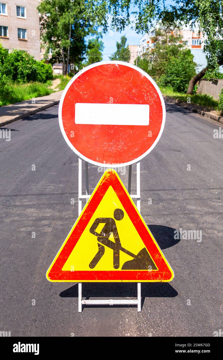 Road works sign attention repair hi-res stock photography and images ...