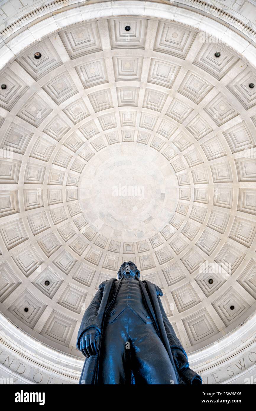 WASHINGTON DC, United States — An upward view from inside the Thomas ...