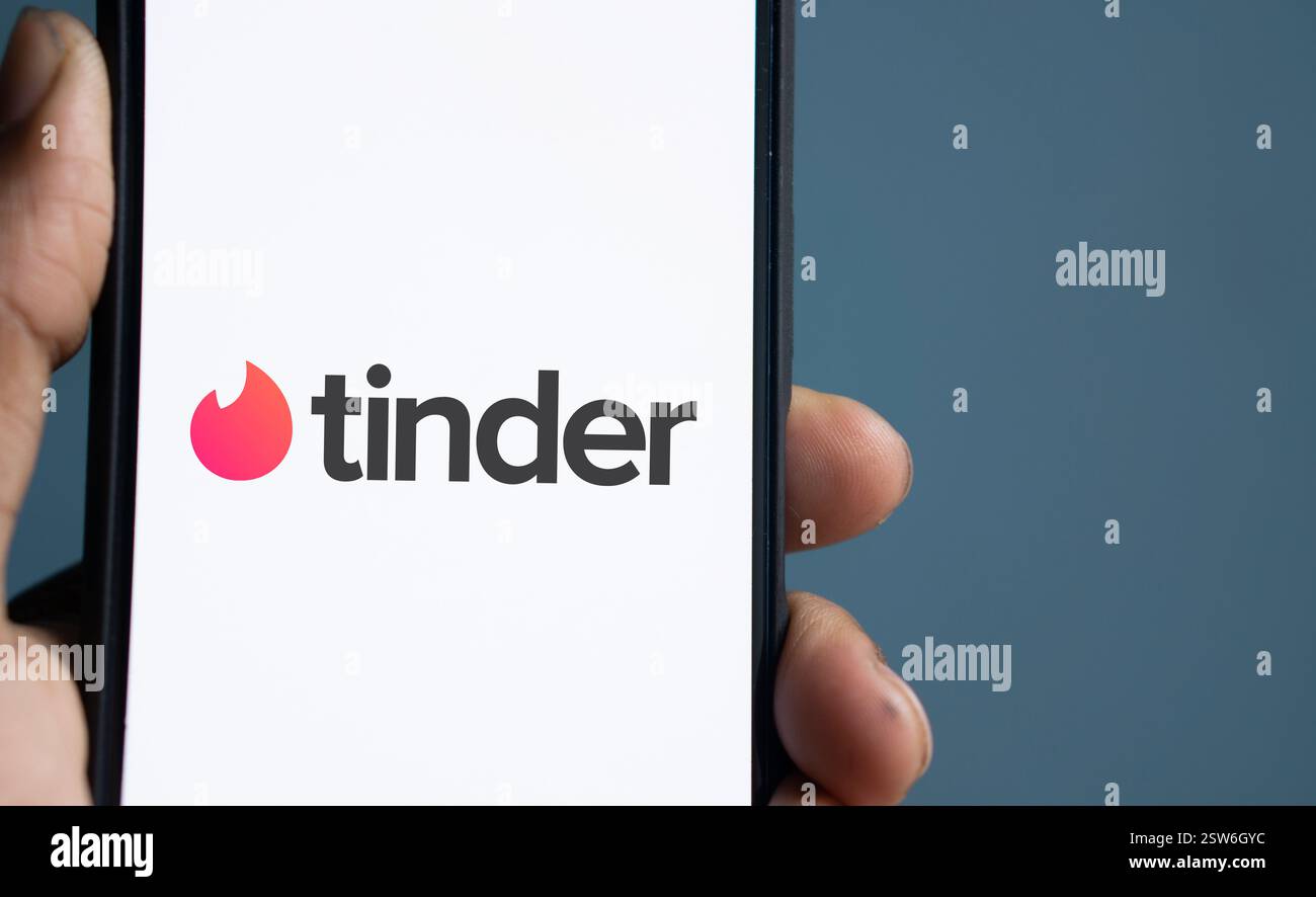 Dhaka, Bangladesh- 02 Oct 2024: Tinder logo is displayed on smartphone Stock Photo - Alamy