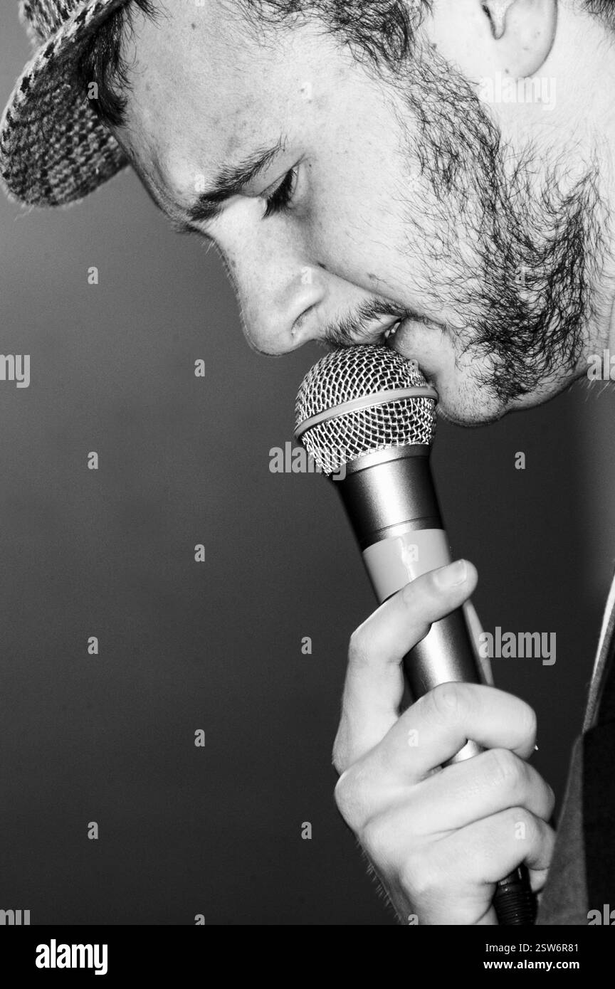 MY RED CELL, WELSH MUSIC AWARDS, 2004: The Welsh band My Red Cell at ...