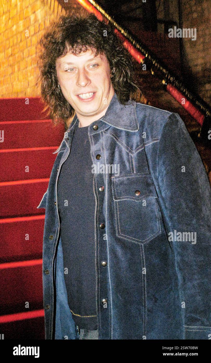 STAURT CABLE, POST-STEREOPHONICS, 2003: Stuart Cable (ex-Strereophonics ...