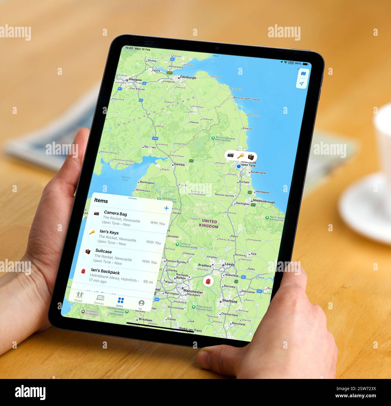 Mobile find hi-res stock photography and images - Alamy