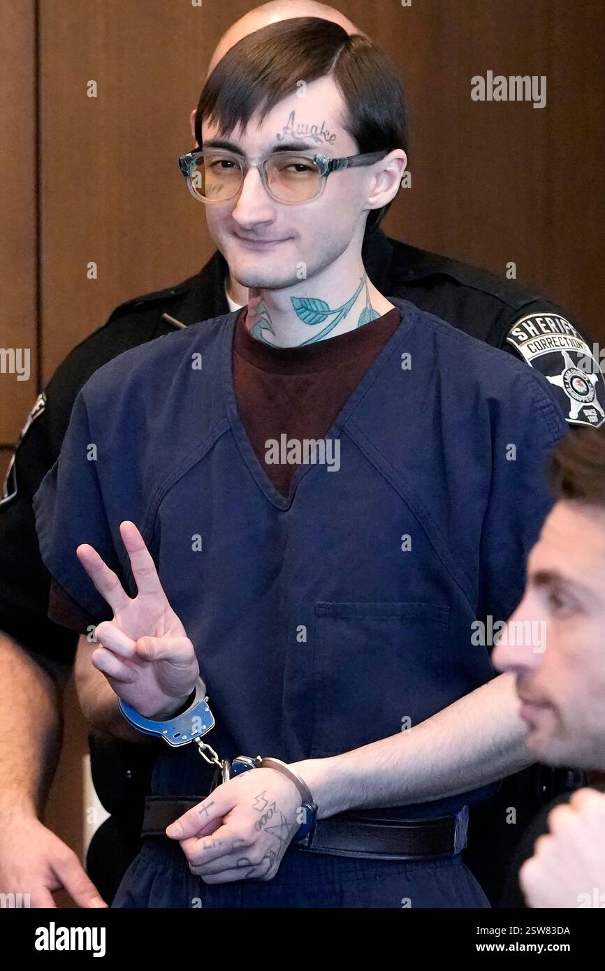 Robert E. Crimo III, arrives before Judge Victoria A. Rossetti during a ...