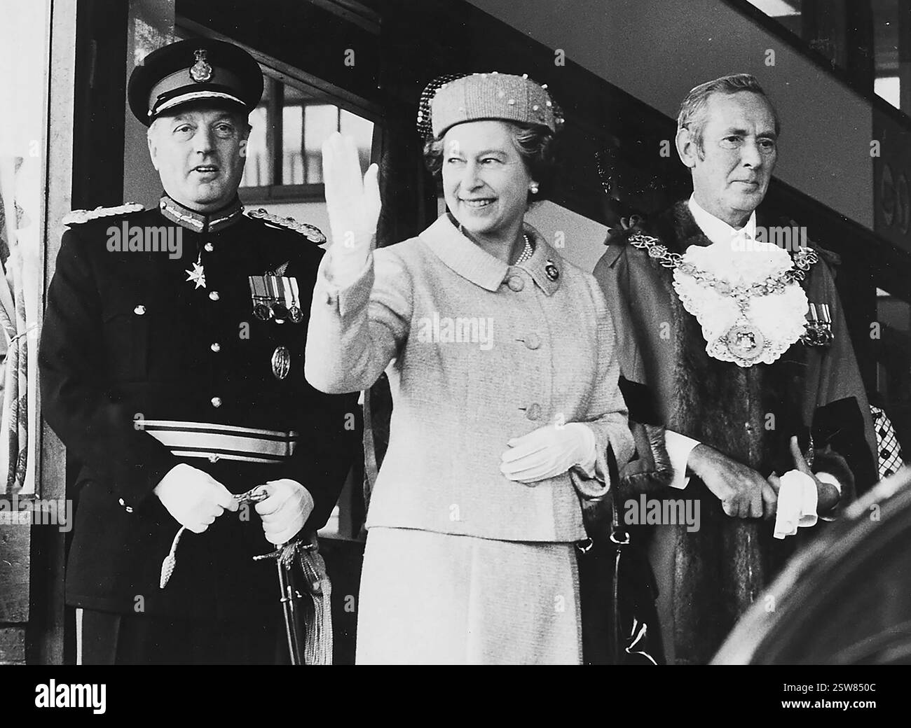 Her Majesty Queen Elizabeth greeted by the Lord Lieutenant of ...