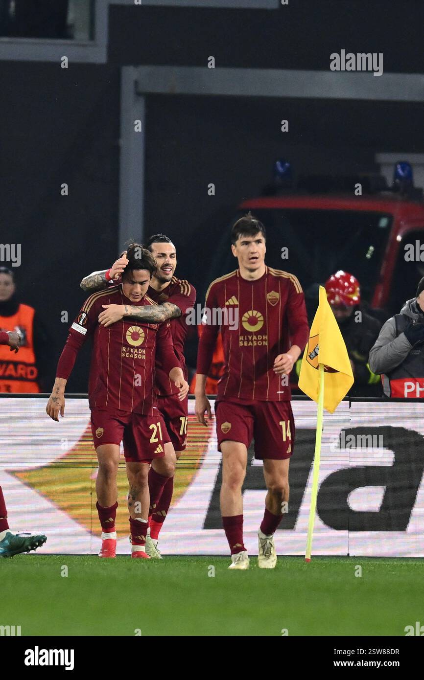 Paulo Dybala of A.S. Roma celebrates after scoring the goal to make it ...