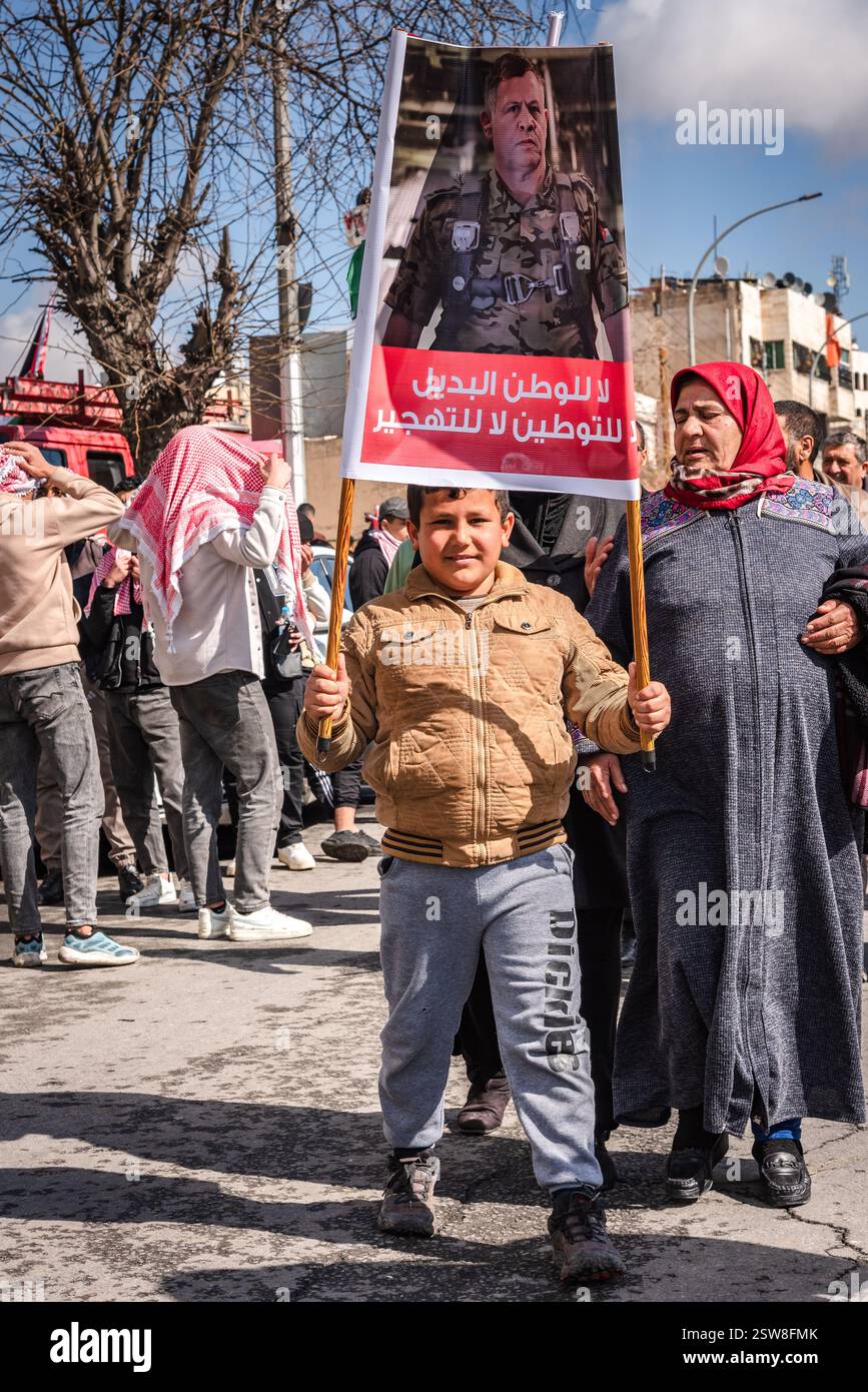 Amman, Jordan on February 14, 2025 Crowds of Jordanians Welcoming King ...