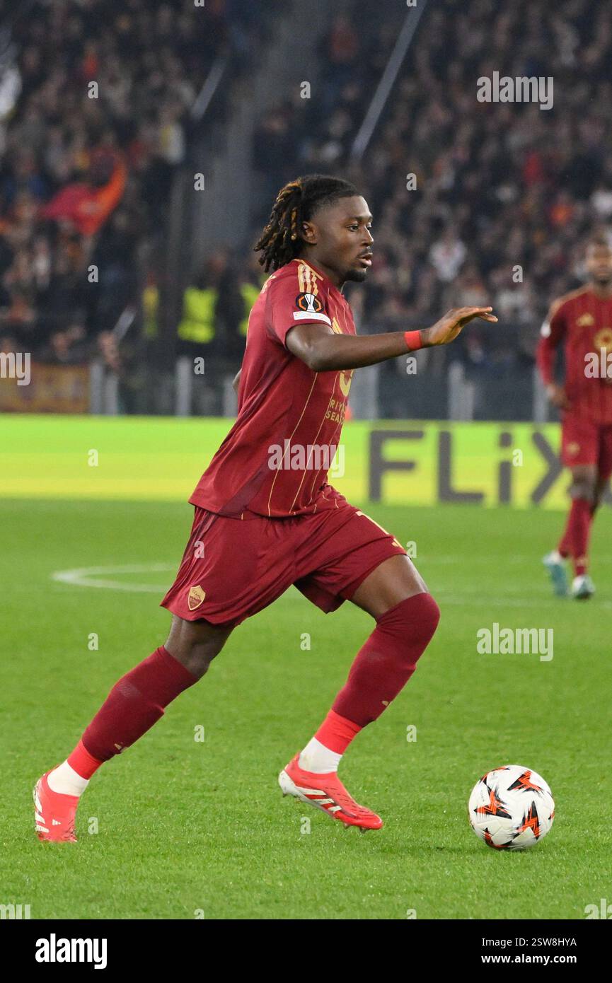 Rome, Italy. 20th Feb, 2025. Romaâ??s Manu Kone during the UEFA Europa ...