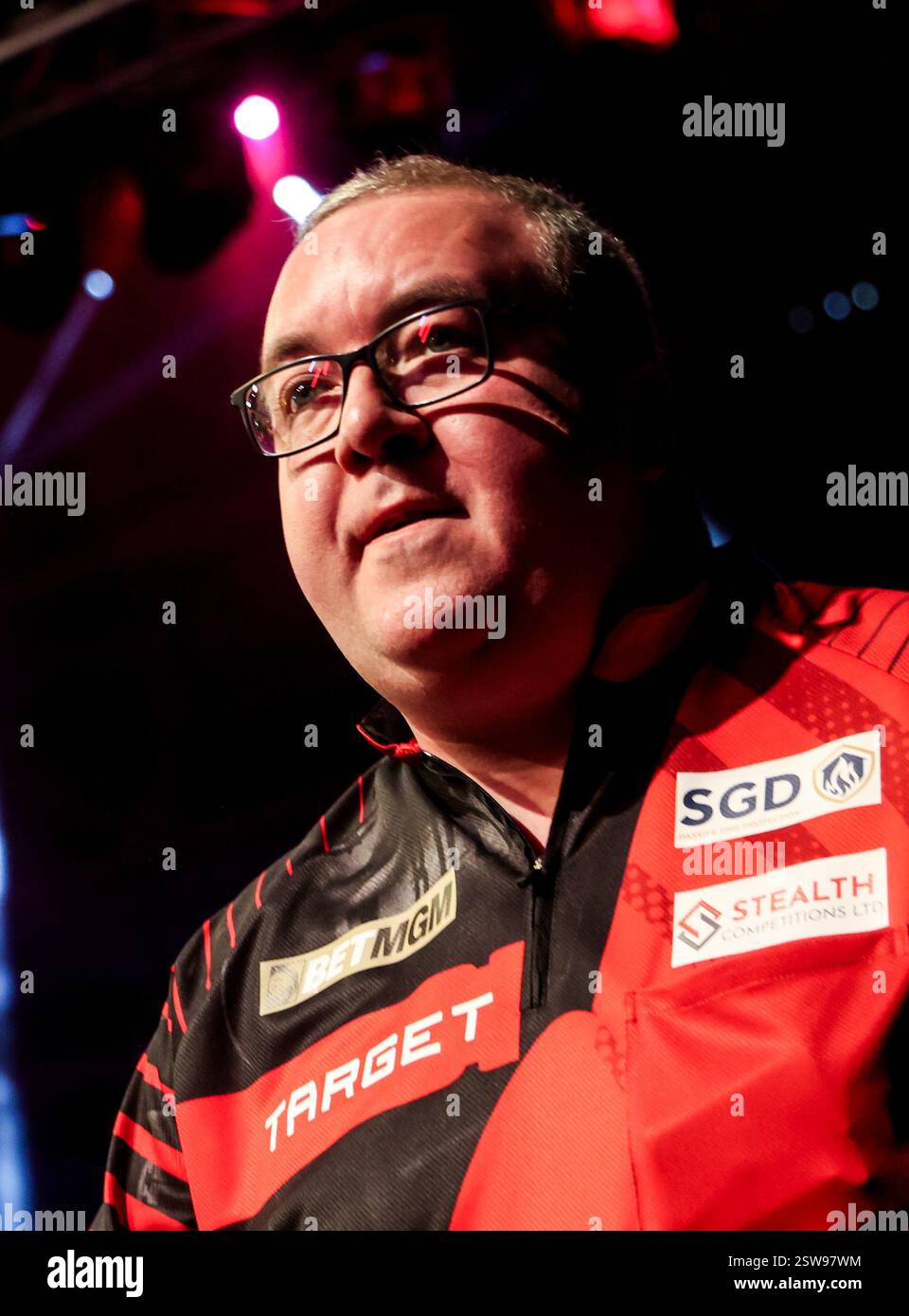 Stephen Bunting before his match against Luke Humphries on night three ...