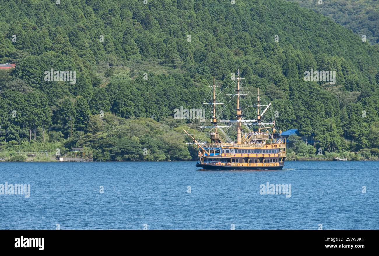 Hakone Sightseeing Cruise pirate ship-shaped boat Stock Photo - Alamy