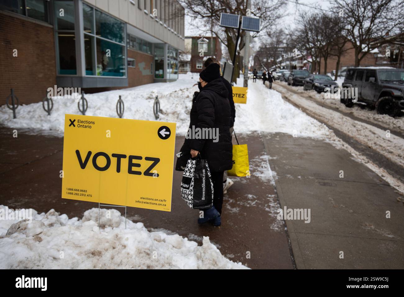 Toronto, Canada. 20th Feb, 2025. Signage from Elections Ontario, the ...