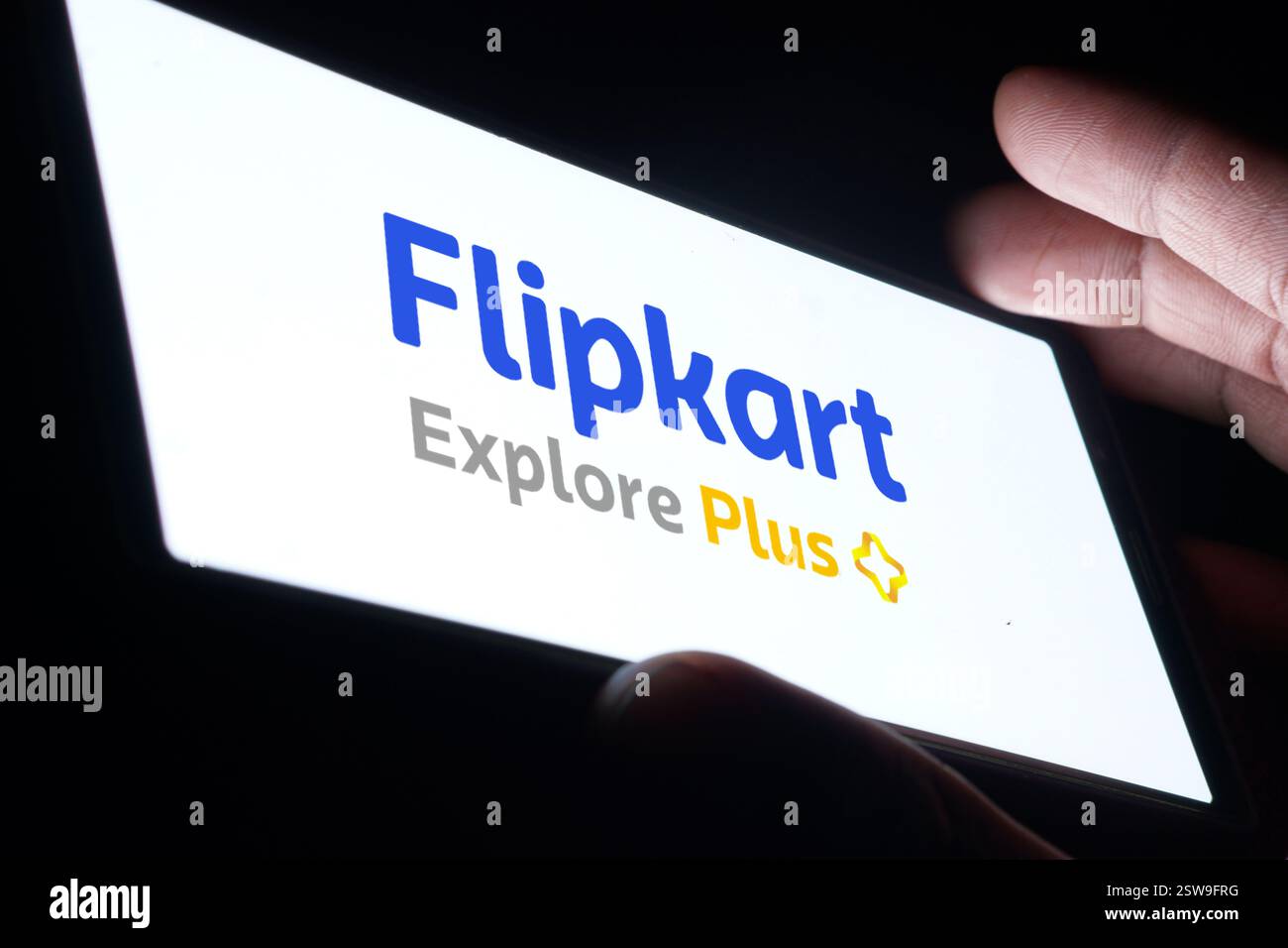 Dhaka, Bangladesh- 02 Nov 2024: Flipkart logo is displayed on smartphone Stock Photo - Alamy