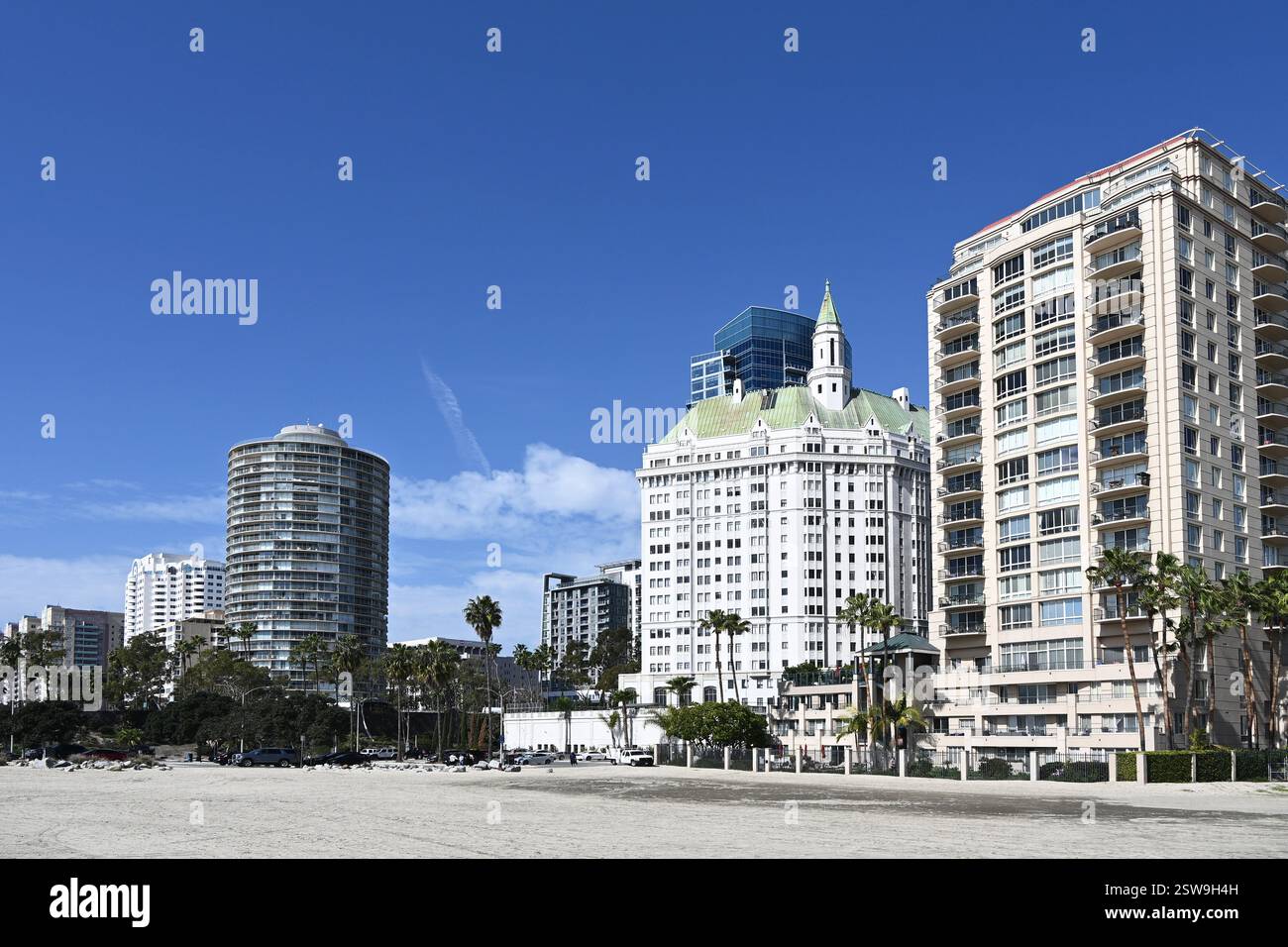 LONG BEACH, CALIFORNIA - 19 FEB 2025: The Shoreline Gateway, The Villa ...