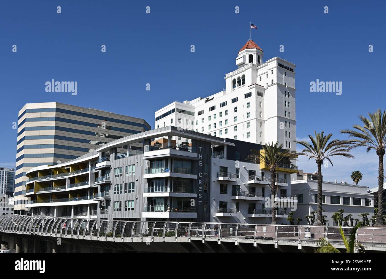 LONG BEACH, CALIFORNIA - 19 FEB 2025: The Crest apartment building ...