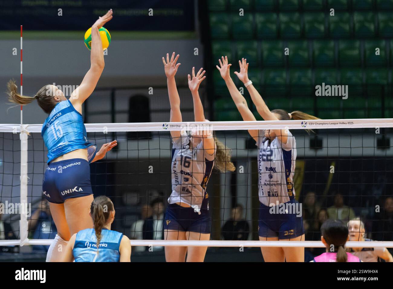Milan, Italy. 20th Feb, 2025. Anna Smrek (VeroVolley Milano) during CEV ...