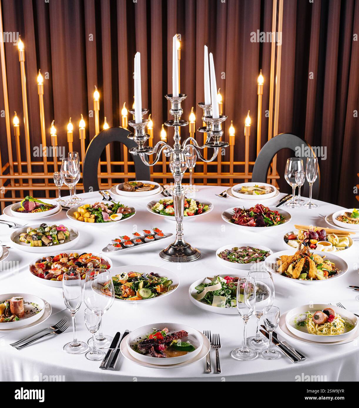Banquet cuisine hi-res stock photography and images - Alamy