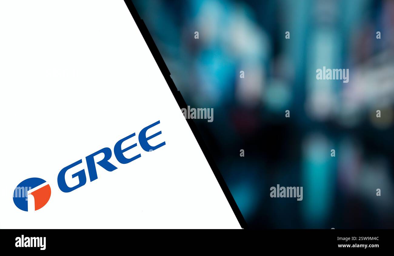 Dhaka, Bangladesh- 04 Nov 2024: Gree logo is displayed on smartphone ...