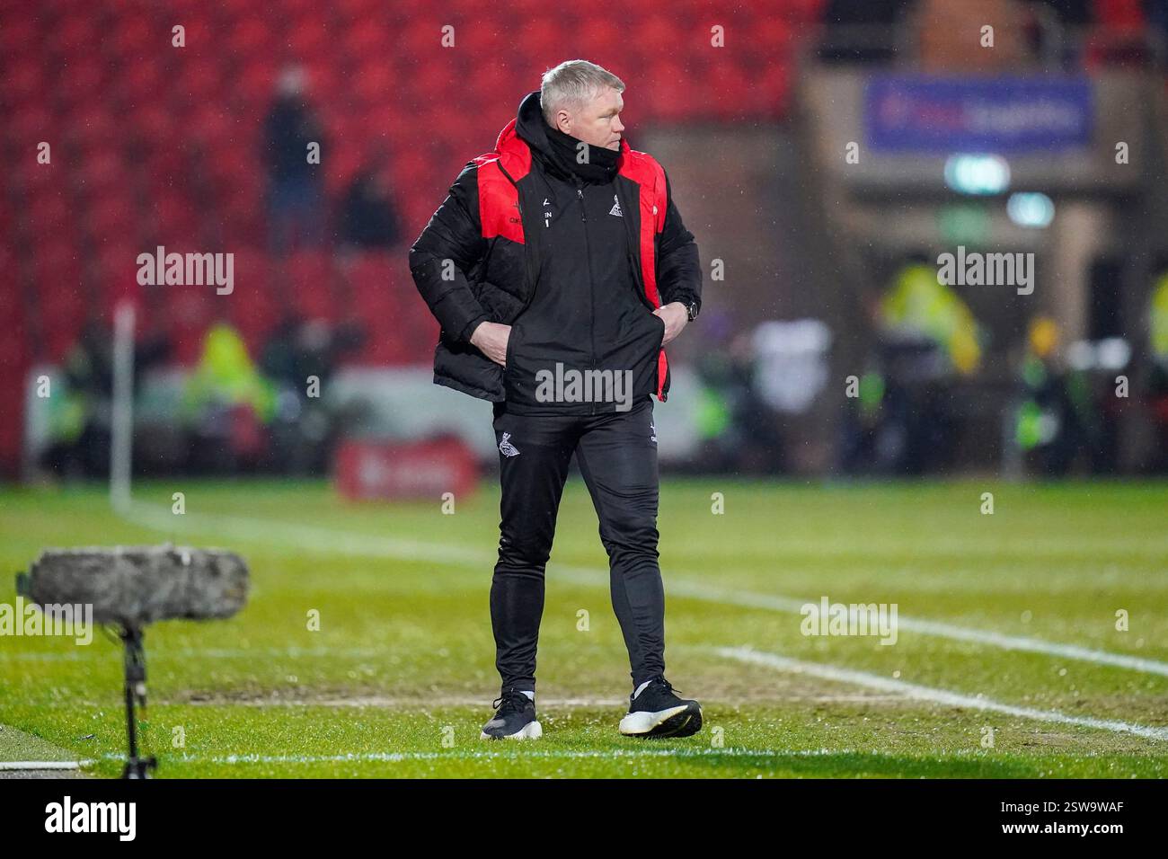Doncaster, UK. 10th Feb, 2025. Doncaster Rovers Manager Grant McCann ...