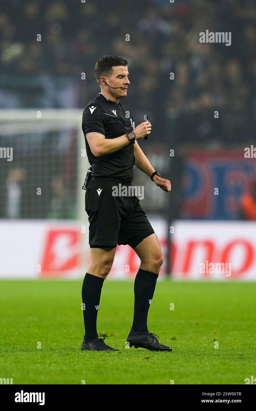 Bucharest, Romania. 30th Jan, 2025. Referee Harm Osmers GER during the ...